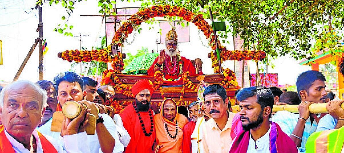 Spiritual Discourse: ಶ್ರಮದ ಬೆವರಿನ ಫಲ ಯಾವಾಗಲೂ ಶಾಶ್ವತ ಮತ್ತು ಸುಖದಾಯಕ ...