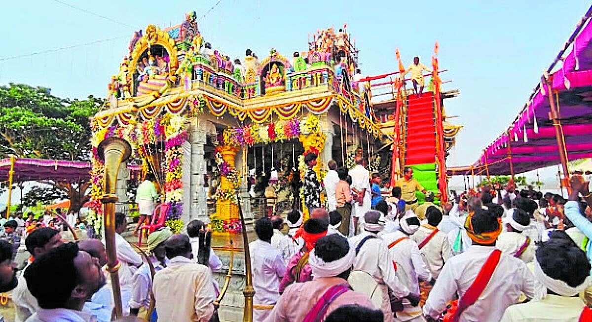 Temple Festival: ರಂಗನಾಥ ಸ್ವಾಮಿ ದೇಗುಲ ಕಳಸ ಪ್ರತಿಷ್ಠಾಪನೆ ಮಹೋತ್ಸವ