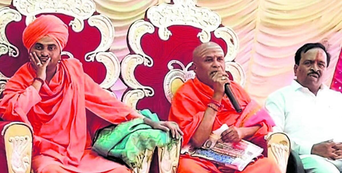 Religious Leaders: ಮಠಗಳು ಸನ್ಮಾರ್ಗದ ದಾರಿದೀಪ ಅಗರಖೇಡ ವಿರಕ್ತಮಠದ ಪ್ರಭುಲಿಂಗ ...