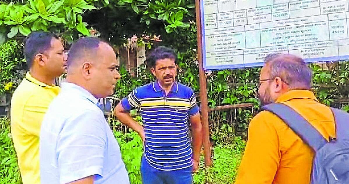 Water Problem: ಶೃಂಗೇರಿ ತಾಲೂಕಿನ ಗ್ರಾಮಗಳಿಗೆ ಅಧಿಕಾರಿಗಳ ತಂಡ ಭೇಟಿ