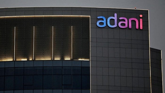 Adani Data Center Investment: ದತ್ತಾಂಶ ಕೇಂದ್ರ | ₹9 ಲಕ್ಷ ಕೋಟಿ ಹೂಡಿಕೆ ...