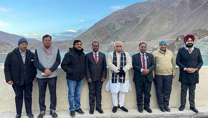 Power Minister visits NHPC’s Nimoo Bazgo Power Station in Ladakh