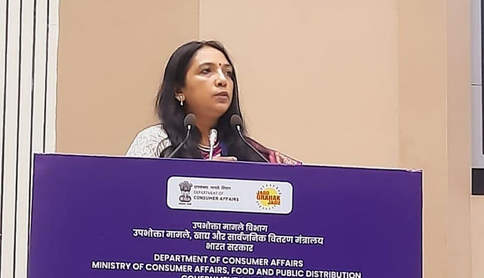 Nidhi Khare (IAS) gets additional charge as MNRE Secretary