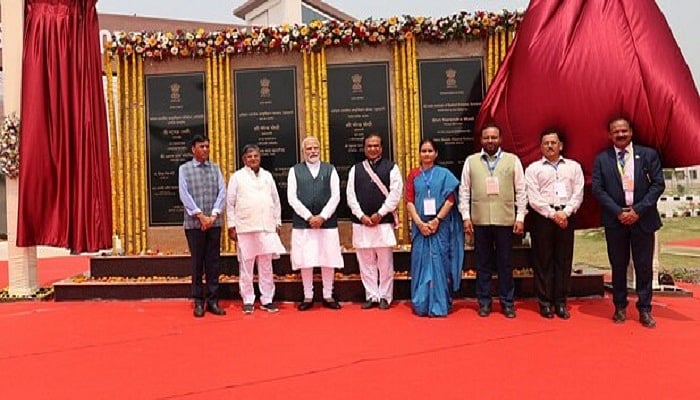 PM inaugurates 500 TPD Methanol Plant executed by EIL as LEPCM consultant