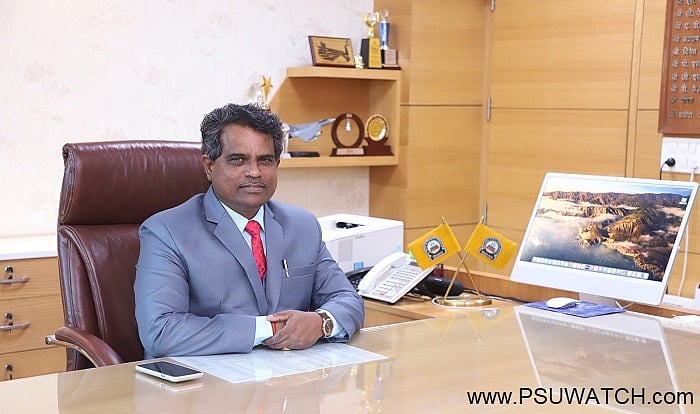 U Saravanan assumes charge as CMD of NFL
