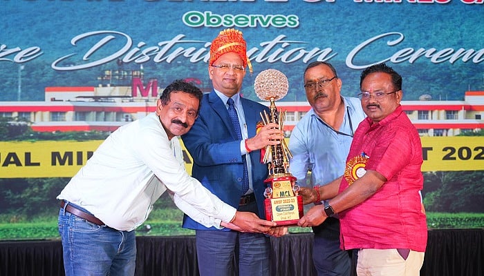 Annual Mines Safety Fortnight 2022-23 concludes with prize distribution ...