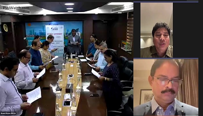 Vigilance Awareness: IREDA CMD administers Integrity Pledge to employees