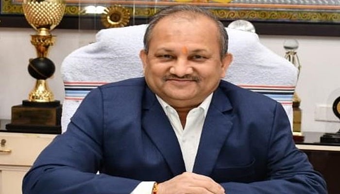 Uday A Kaole assumes charge as CMD of MCL