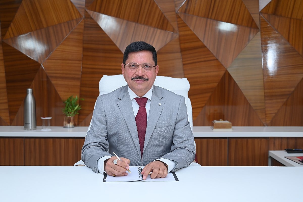 Harish Duhan assumes charge as CMD of SECL
