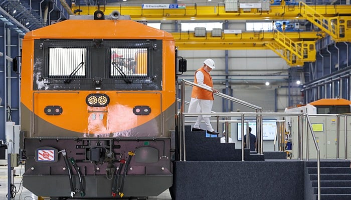 PM flags off first 9000 HP electric locomotive