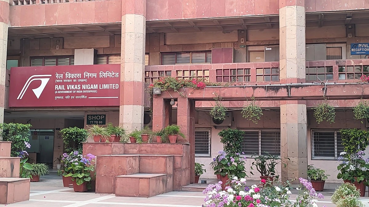 RVNL bags Rs 95.27 crore contract from NMDC for track refurbishment works