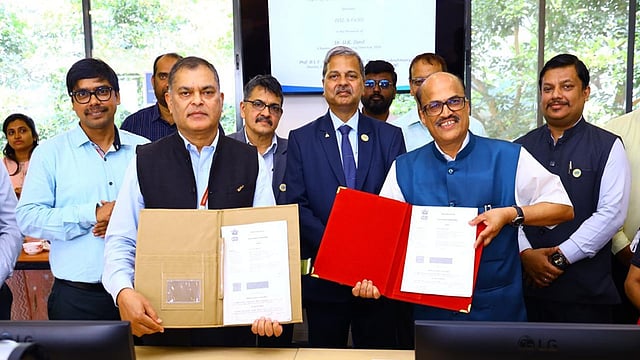 HAL and CeNS join hands to set up advanced academic centre to promote ...