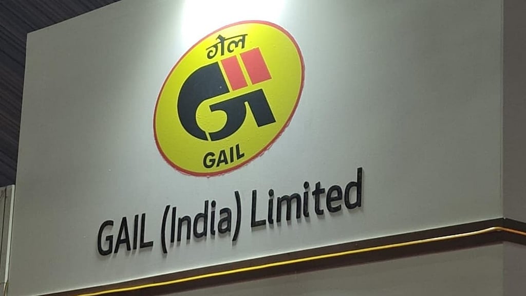GAIL eyes 134 MMSCMD volumes by FY27, plans to bolster LNG infra ...