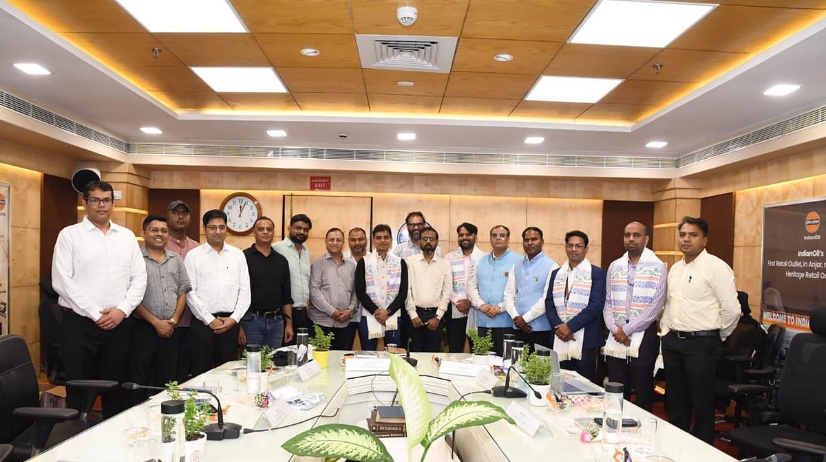Oil PSU officer association push for early constitution of 4th Pay ...