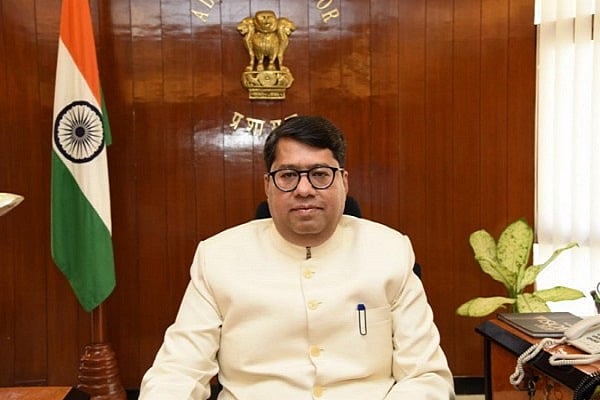 Govt appoints Vikram Dev Dutt (IAS) as new CMD of Air India