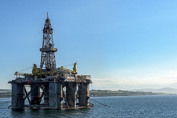 MEIL delivers 2nd oil rig to ONGC, to supply another 21 by 2022