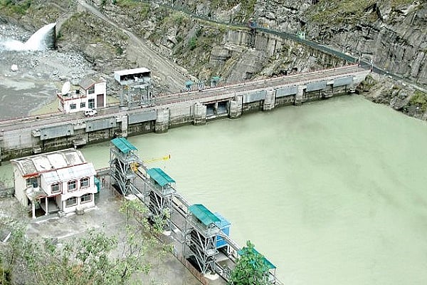 PM inaugurates, lays foundation stone of 658 MW hydro electric projects ...