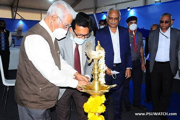 Defence Minister inaugurates HAL exhibitions; now open to public