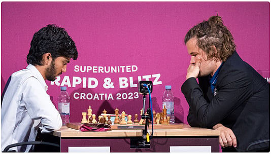 Magnus Carlsen Praises D. Gukesh on Joe Rogan Podcast, Reveals He Didn ...