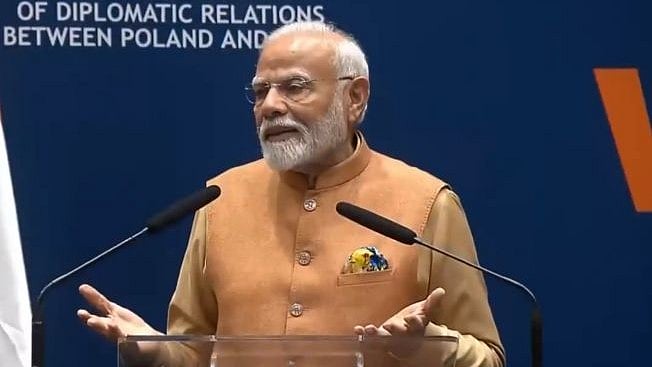 PM Modi Poland Visit 'हे युद्धाचे युग नाही'! PM Modi यांनी युक्रेन ...