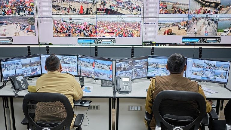 Police Control Room Nashik : अर्धे शहर पोलिसांच्या नजर टप्प्यात