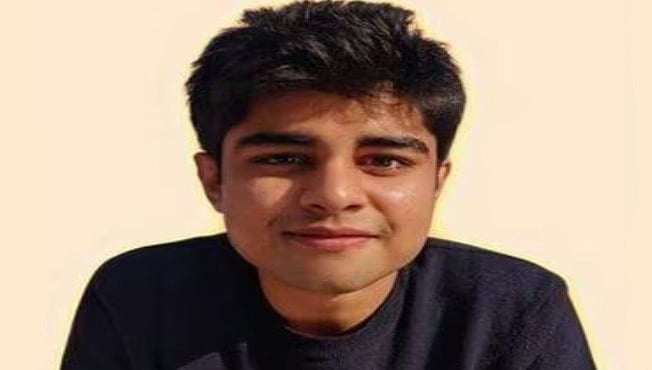 Daksh Gupta | 12 ते 14 तास कामासाठी दीड कोटीच्या पॅकेजची ऑफर