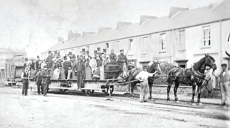 World’s First Passenger Train: जगातील पहिली प्रवासी रेल्वे ‘स्वान्सी ते ...