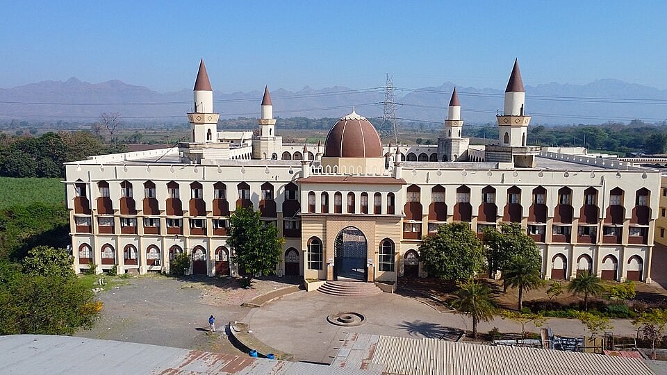 Jamia Akkalkuwa ED Raid : अक्कलकुवात 'ईडी'चे 'जामिया मिलिया'वर छापे