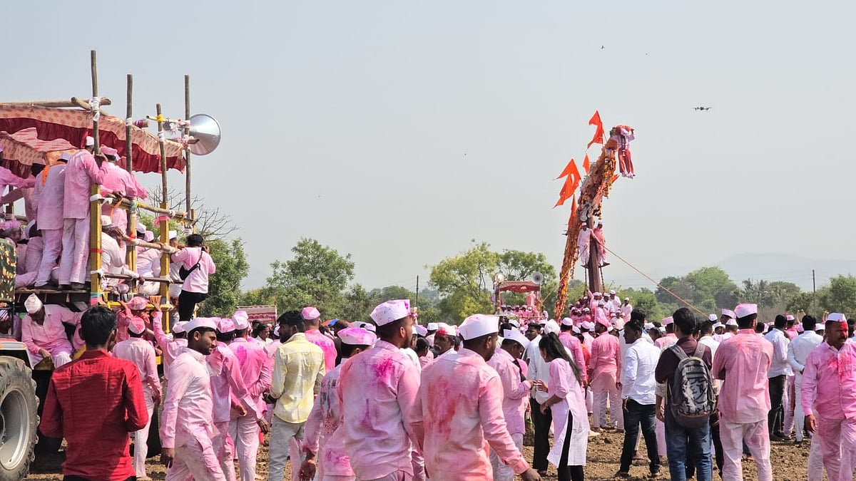 Bagad Yatra Bavdhan Satara | 'काशीनाथाच्या नावानं चांगभलं ...