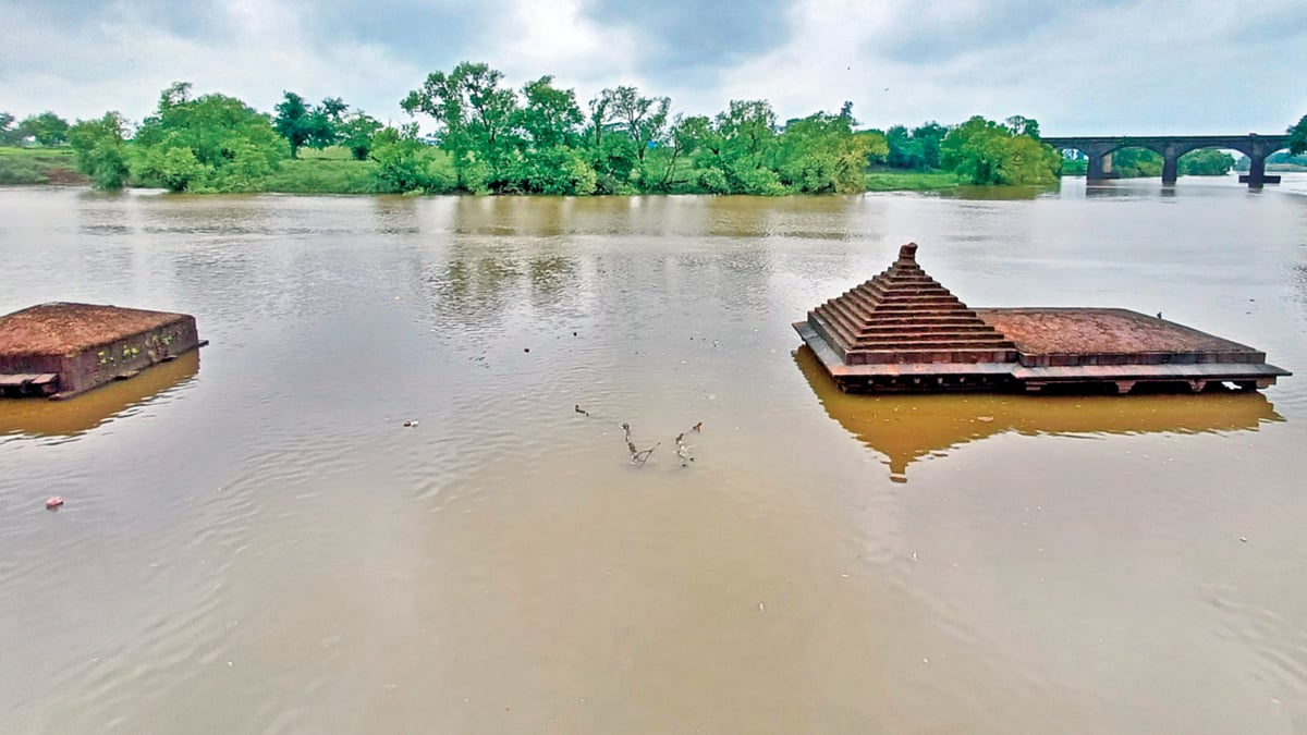 kolhapur rain : कोल्हापुरात धुवाँधार