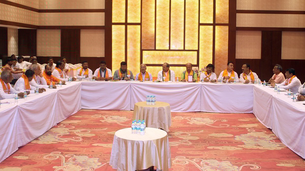 Sangli : स्थानिक संस्थांच्या निवडणुका स्वबळावर लढवाव्यात