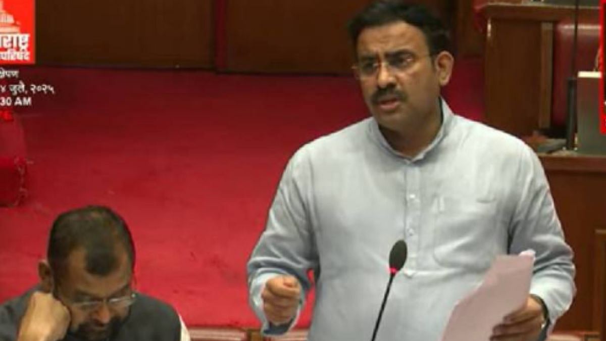 Parinay Phuke: बुडाखालून गेल्या खुर्च्या, म्हणून मराठीचा मोर्चा; परिणय ...