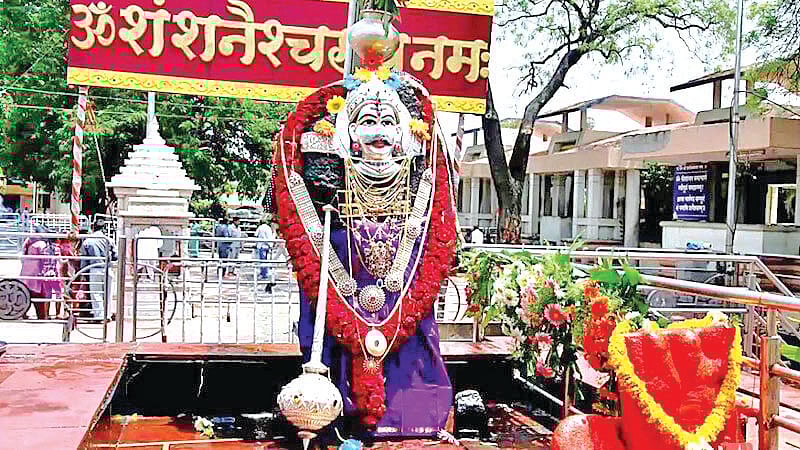 Shani Shingnapur: ‘शनैश्वर’भोवती भ्रष्टाचाराच्या साडेसातीचा फेरा; बोगस ...