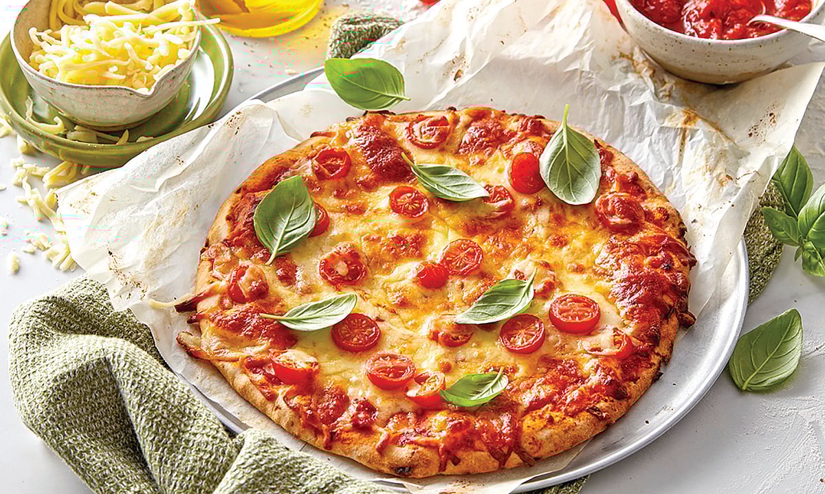 History of Pizza | चटकदार ‘पिझ्झा’ नेमका कुठून आला?