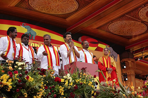 தவெக தொடங்கப்பட்டு ஓராண்டு நிறைவை ஒட்டி தவெக தலைவர் விஜய் கடிதம் / TVK ...