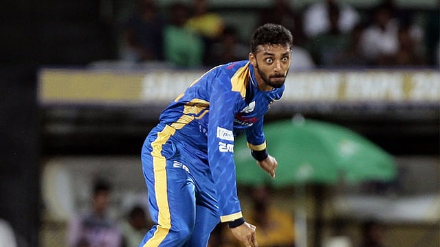 இந்திய மிஸ்ட்ரி ஸ்பின்னர் வருண் சக்கரவர்த்தி கடந்துவந்த பாதை / The ...