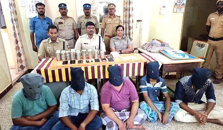 Madurai The truth revealed by investigation car driver in 50 laksh ...