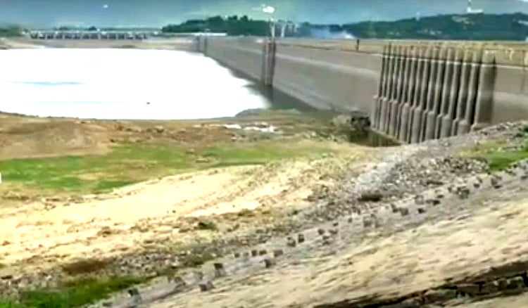 41 ஆண்டுகளுக்குப் பிறகு மேட்டூர் அணையில் நீர் திறப்பு நிறுத்தம் Water ...