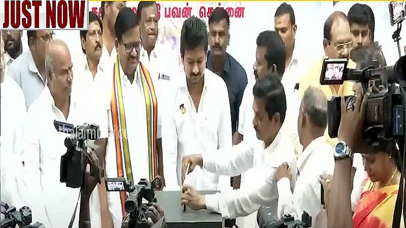நீட் எதிர்ப்பு கையெழுத்து இயக்கம் - KS அழகிரியிடம் கையெழுத்து பெற்ற ...