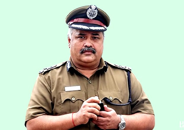 இனி ‘பீலா ராஜேஷ்’ அல்ல; ‘பீலா வெங்கடேசன்’ | Beela rajesh IAS changes ...