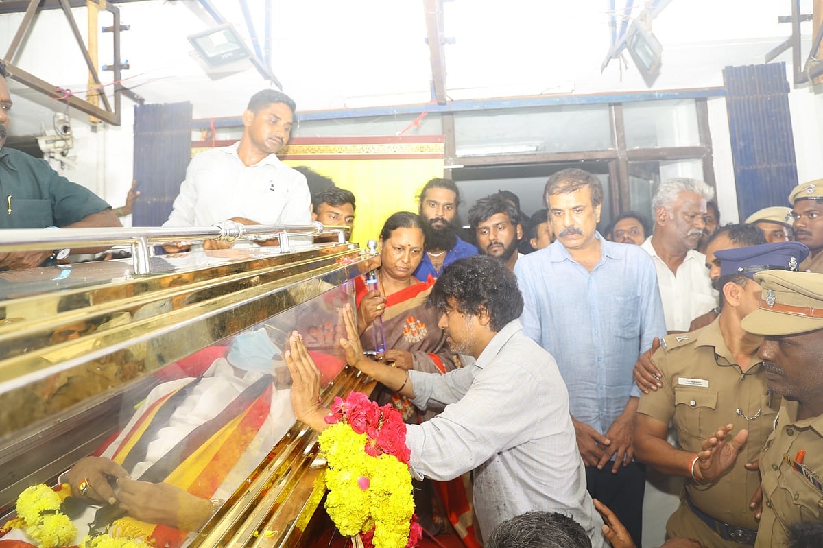 RIP Vijayakanth | ‘போய் வாருங்கள் அண்ணா...’ அண்ணனை பார்த்து கண்ணீர் ...