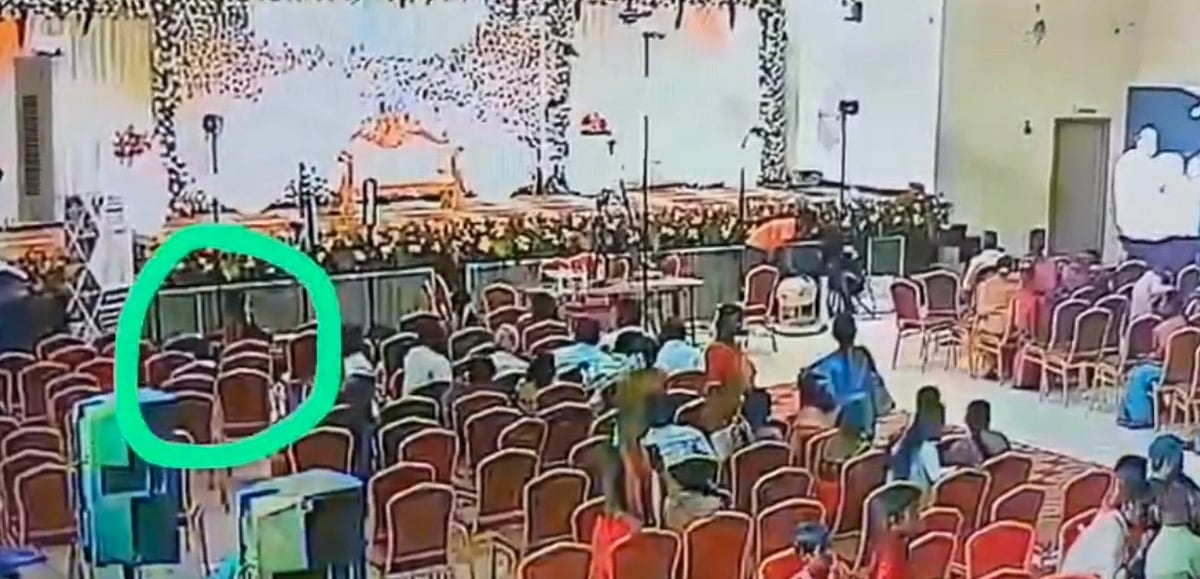 Andhra Pradesh Girl dies in a marriage hall cylinder explosion | திருமண ...