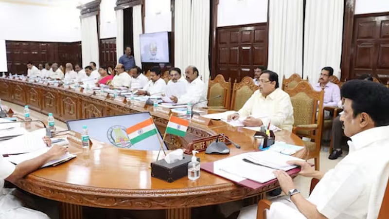 தமிழக அமைச்சரவையில் மாற்றம் / change in Tamil Nadu Council of Ministers