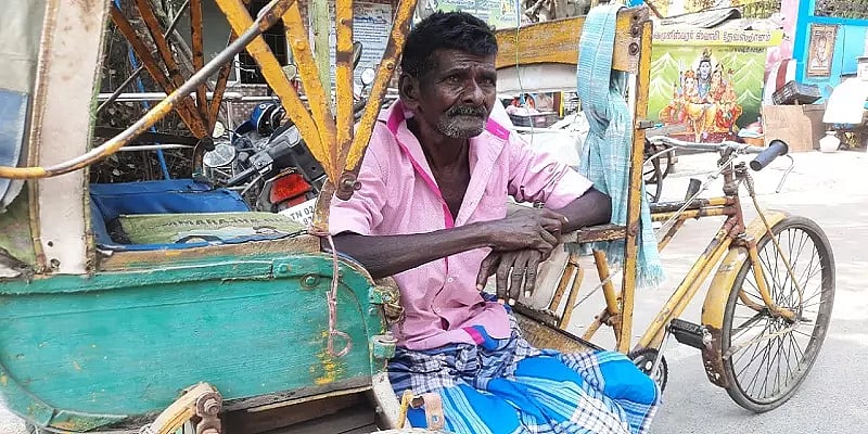 "தினம் ரூ.60 வருது.. அம்மா உணவகத்துல சாப்பாடு!"- சைக்கிள் ரிக்‌ஷா ...