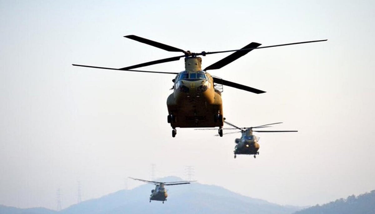 امریکی فوج کے 2 ہیلی کاپٹر آپس میں ٹکرانے کے بعد گر کر تباہ، ہلاکتوں کا ...