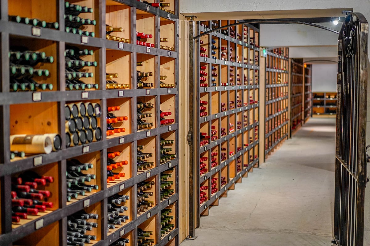 Barton & Guestier Celebrates 300 Years with Côtes du Rhône Les Galets x WOO