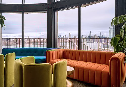 Discover NYC Rooftop Bars: Best Spring Spots with Stunning Views