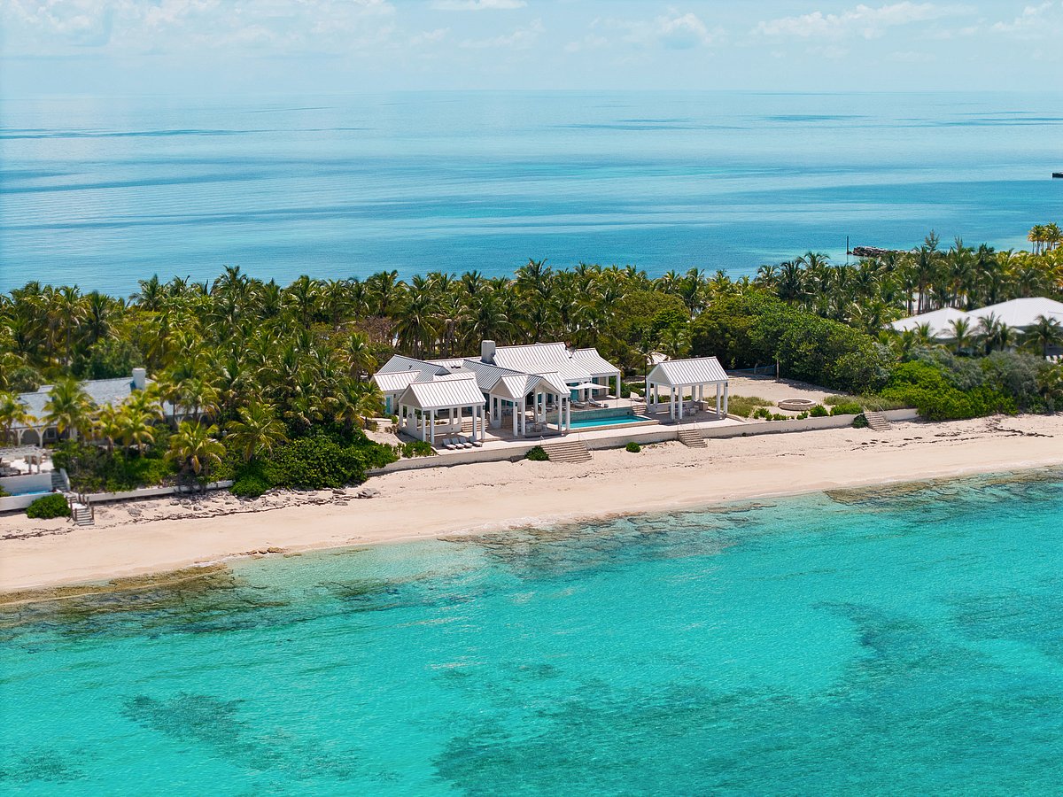 Exclusive Listing: $15.9M Twin Beaches Estate on Cat Cay
