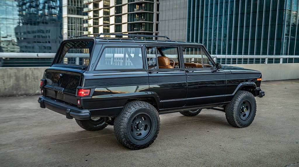 Vigilante's Masterpiece: 1979 Jeep Wagoneer Reimagined as Modern Powerhouse