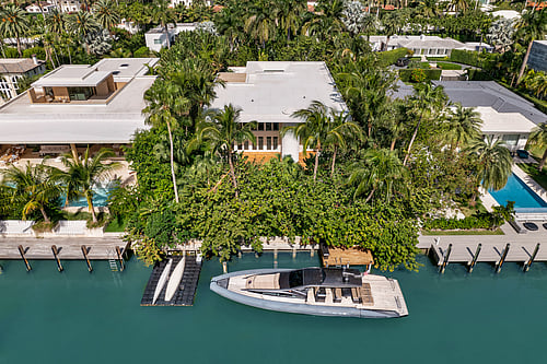 Tom Brady's $17M Miami Mansion: NFL Icon's Luxurious New Home